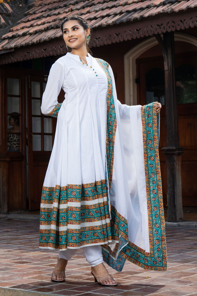 White Pure Cotton Block printed Kurta set – Weavllite